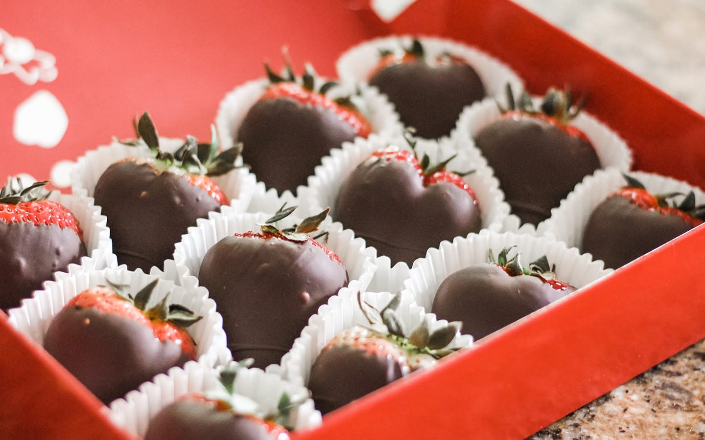 The Link Between Love And Chocolate Plus 12 Editor-Approved Ways To ...