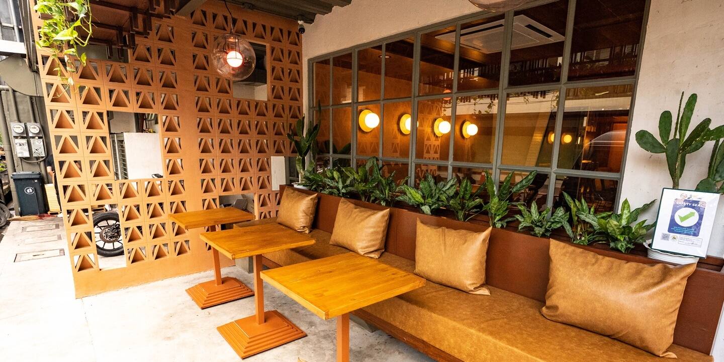 New Restaurant: Japanese Peruvian Food Opens In Pobs | Metro.Style