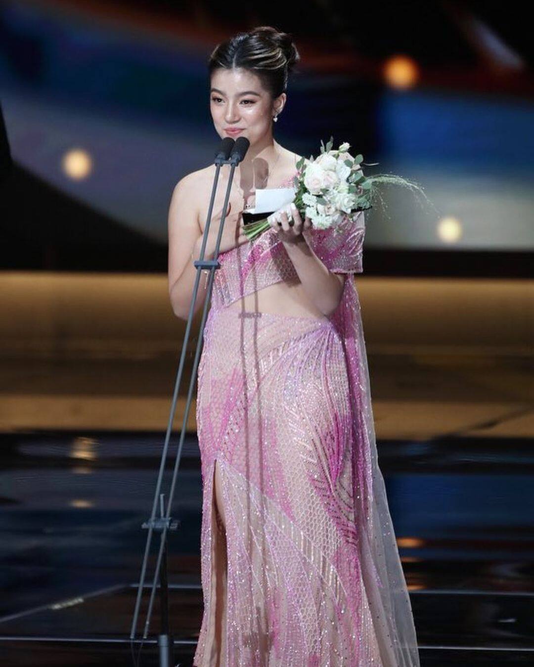 Belle Mariano Graces The Seoul International Drama Awards Ceremony ...