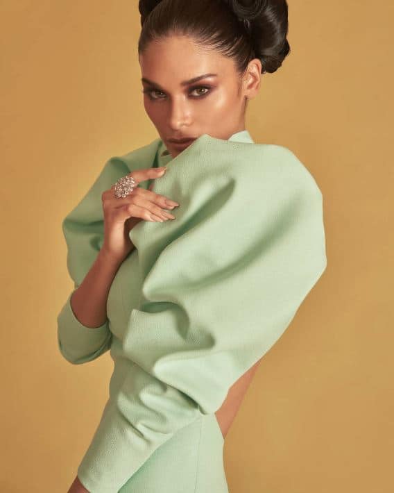 32 Stunning Modern-Day Ternos That Revolutionized Formal-Wear | Metro.Style