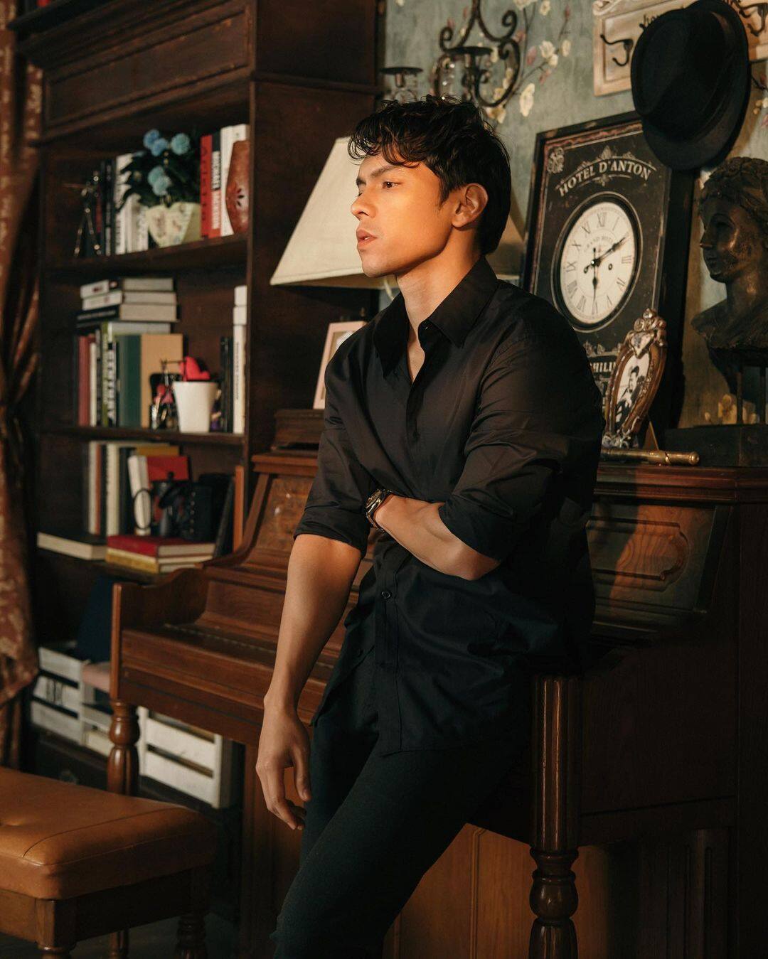  Expensive Candy Stars Julia Barretto And Carlo Aquino Make A Sexy