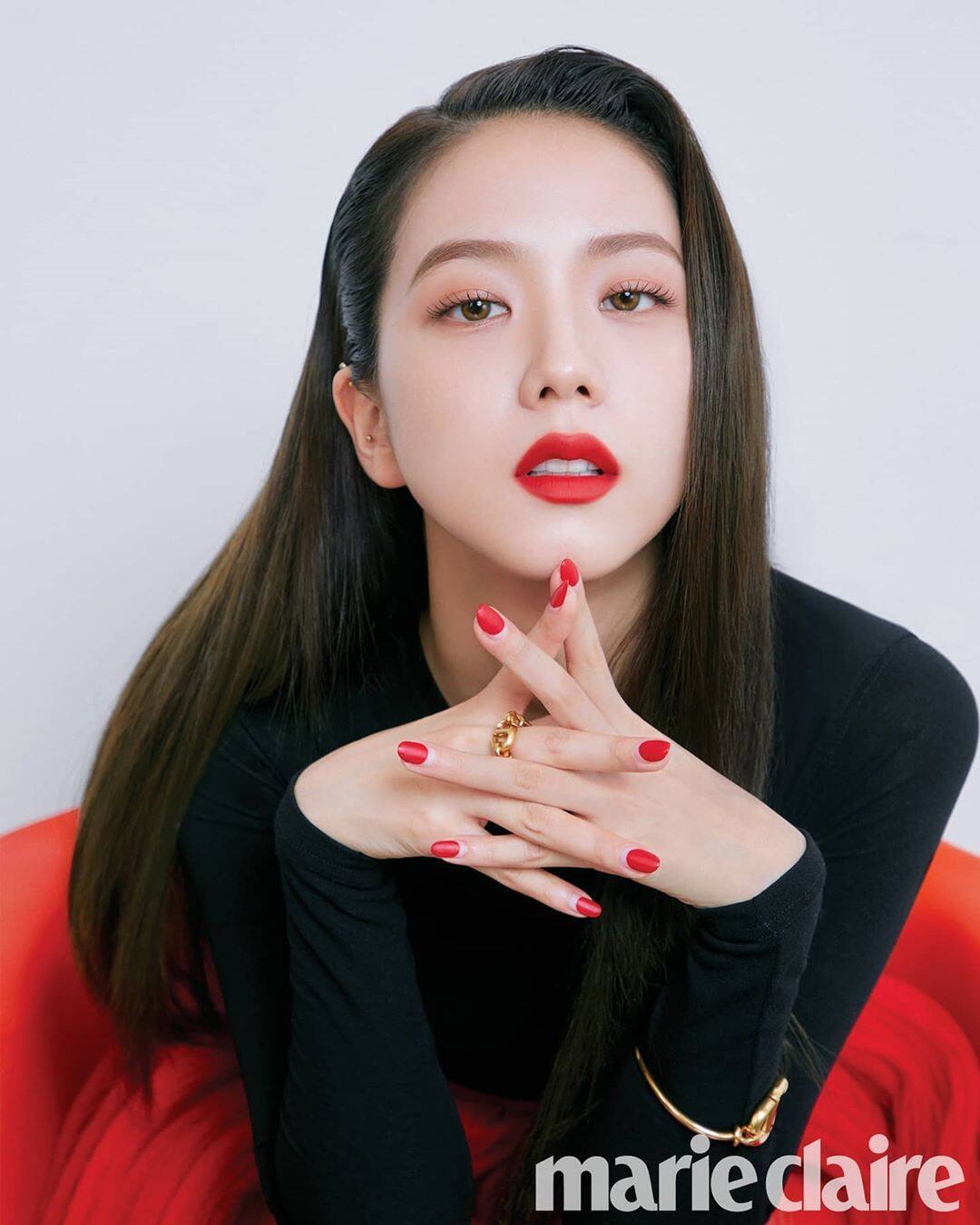 Jisoo's Makeup Artist Shared All The Products We Need To Cop These ...