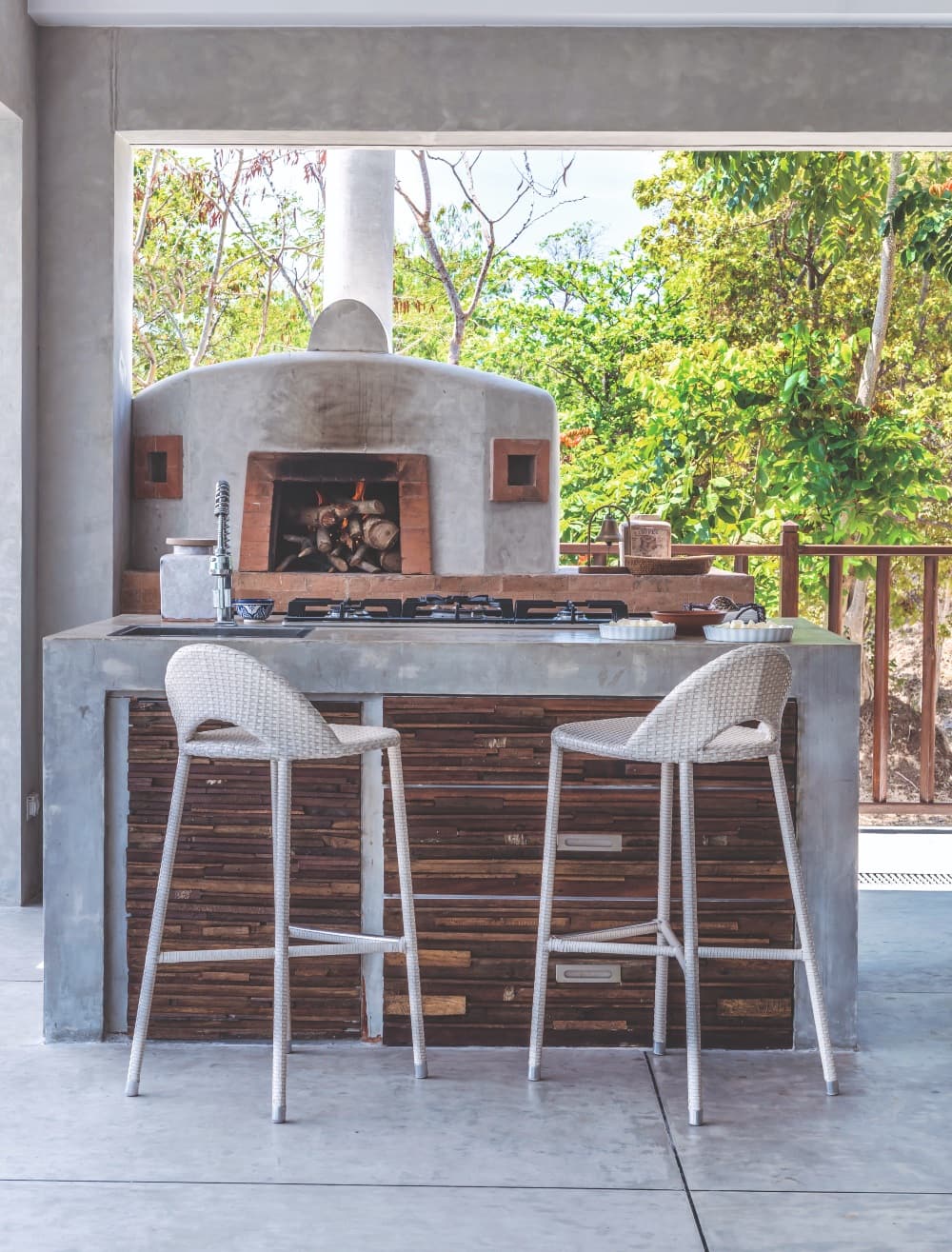 Inside a Magnificent Bahay Kubo-Inspired Retreat | Metro.Style