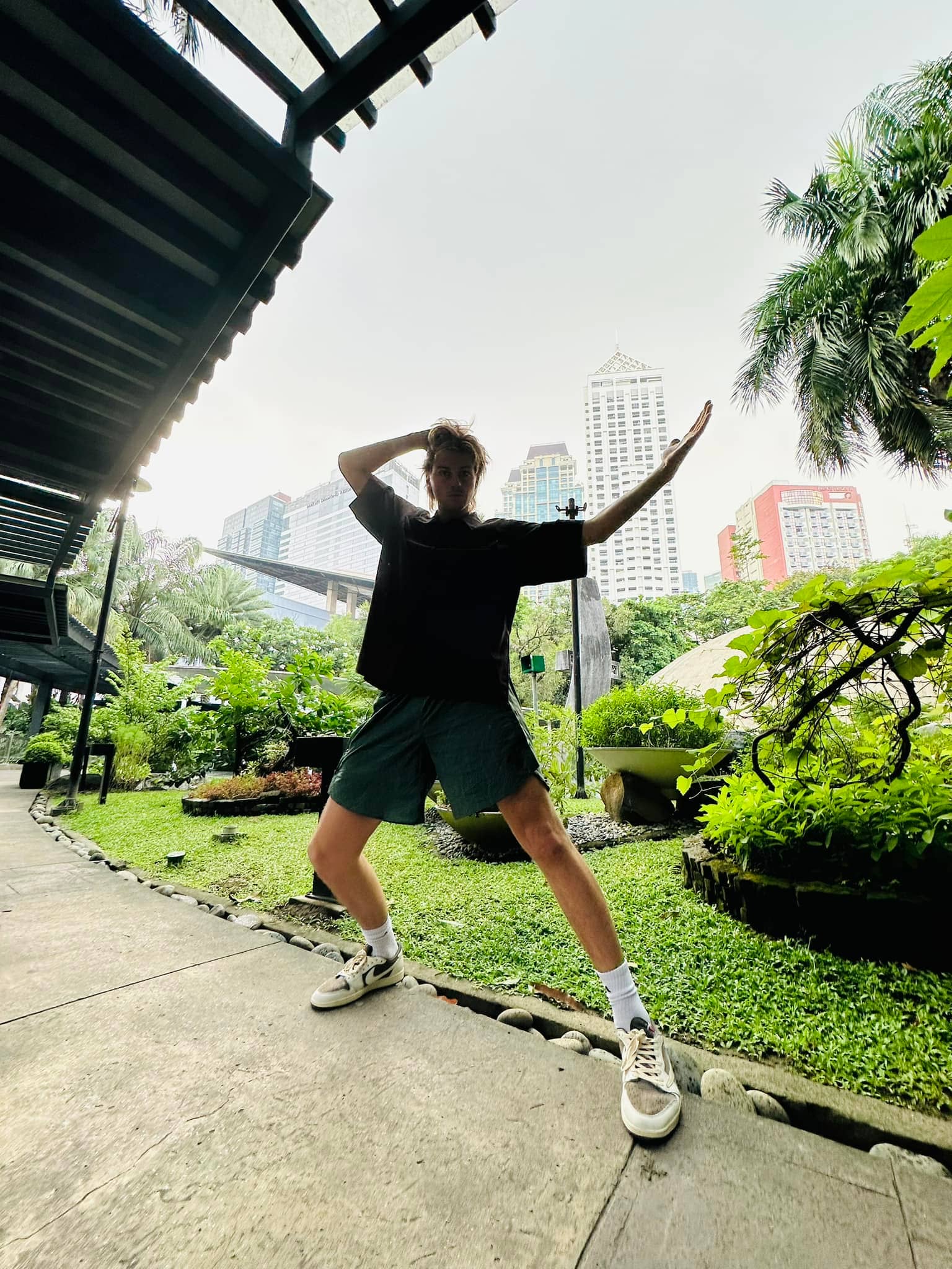 Highlights From Ruel's 4th Wall World Tour Show In Manila | Metro.Style