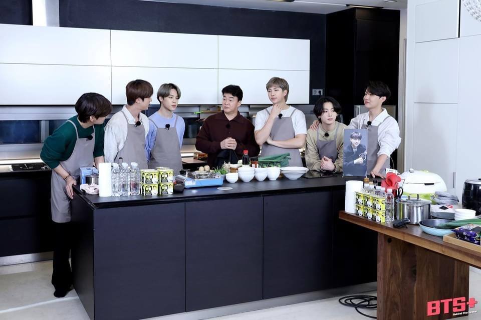 LOOK: Run BTS Tackles K-Ham With Iconic Chef Baek Jong-won Is The Best ...