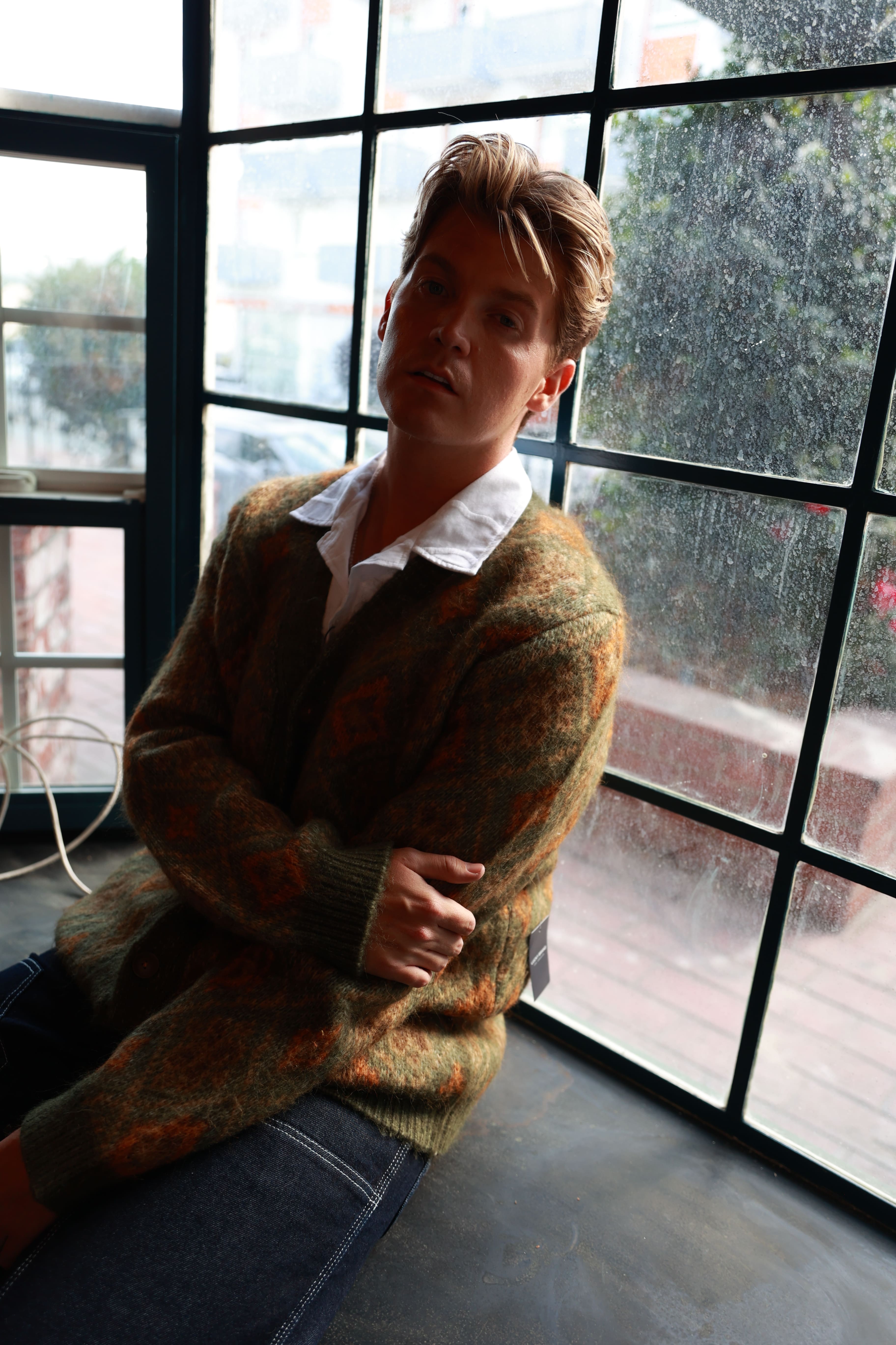 Jamie Miller in Manila, Unloads Self-love and More in The Things I Left ...