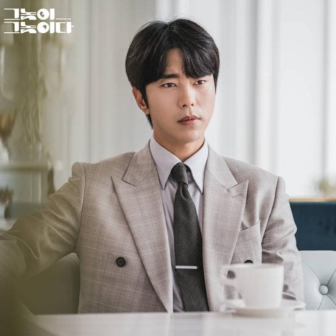 The Most Dashing Korean Actors As Big Bosses in K-Dramas | Metro.Style