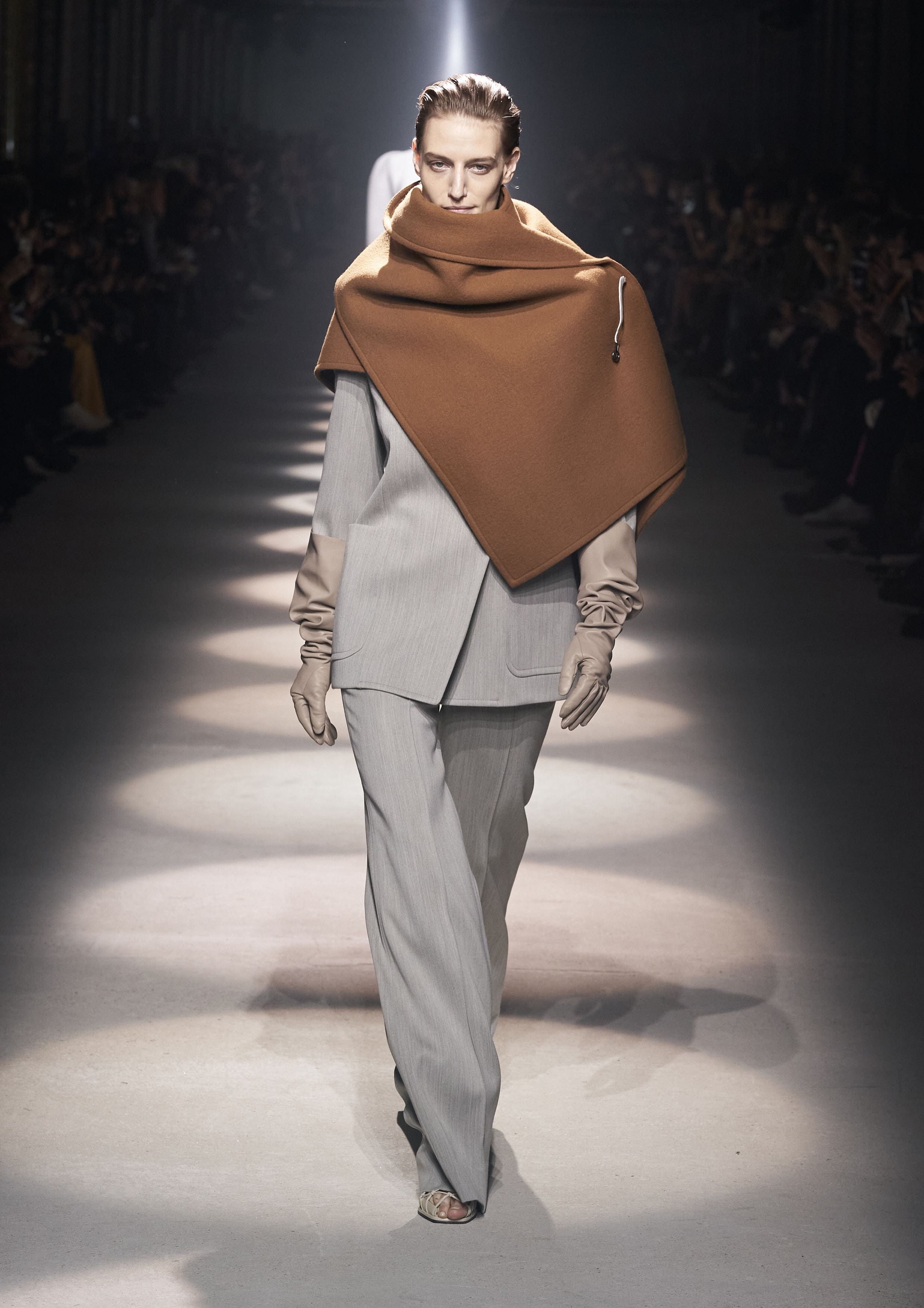 Givenchy F/W 2020 Runway Show Meets RTW With Couture And It’s Dazzling ...