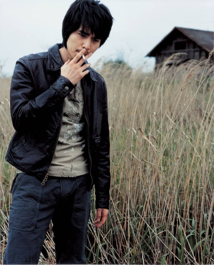 Here Are 21 Years' Worth of Lee Dong-Wook's Stunning Looks | Metro.Style