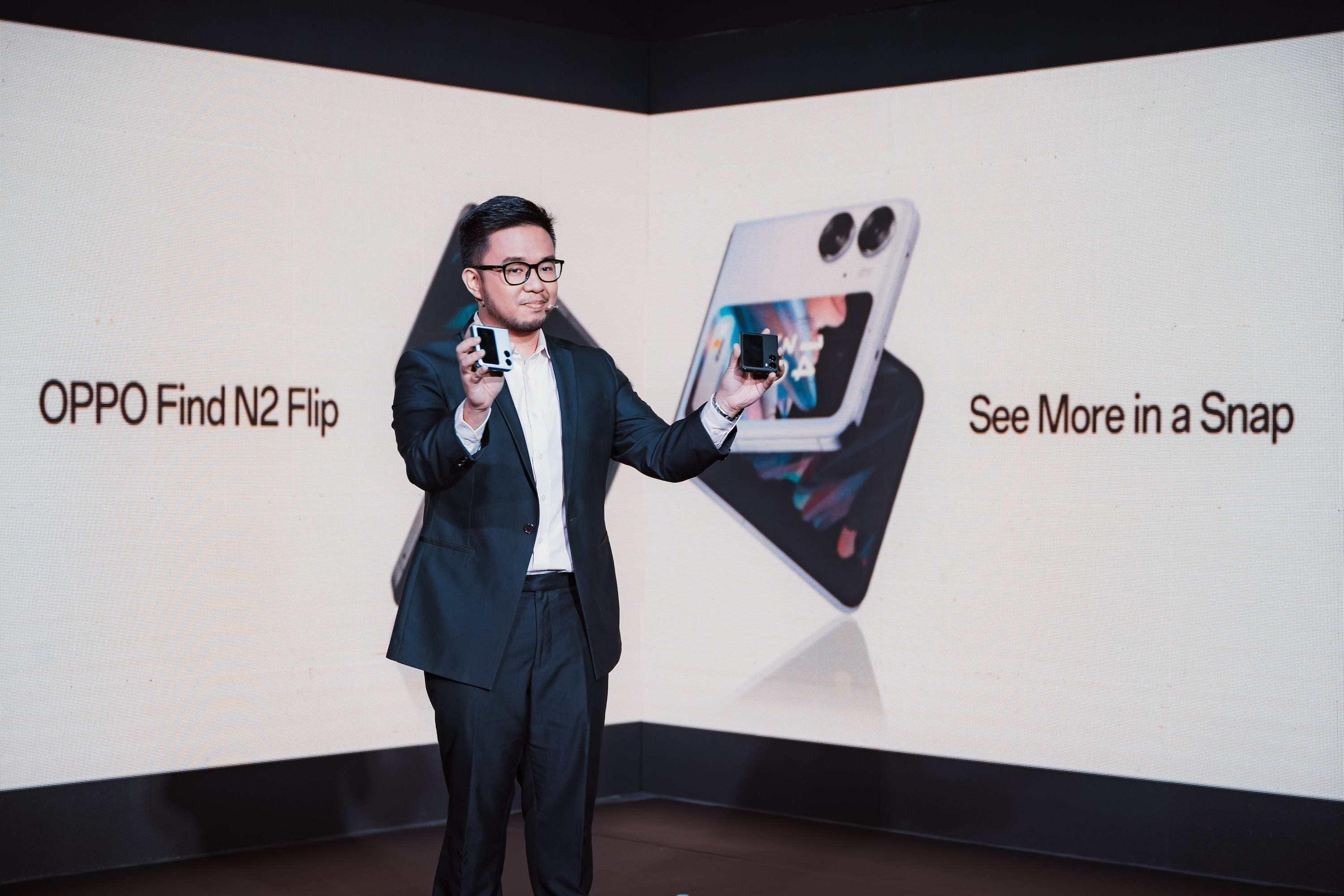 What To Know About OPPO's First Ever Flip Phone, Find N2 Flip | Metro.Style