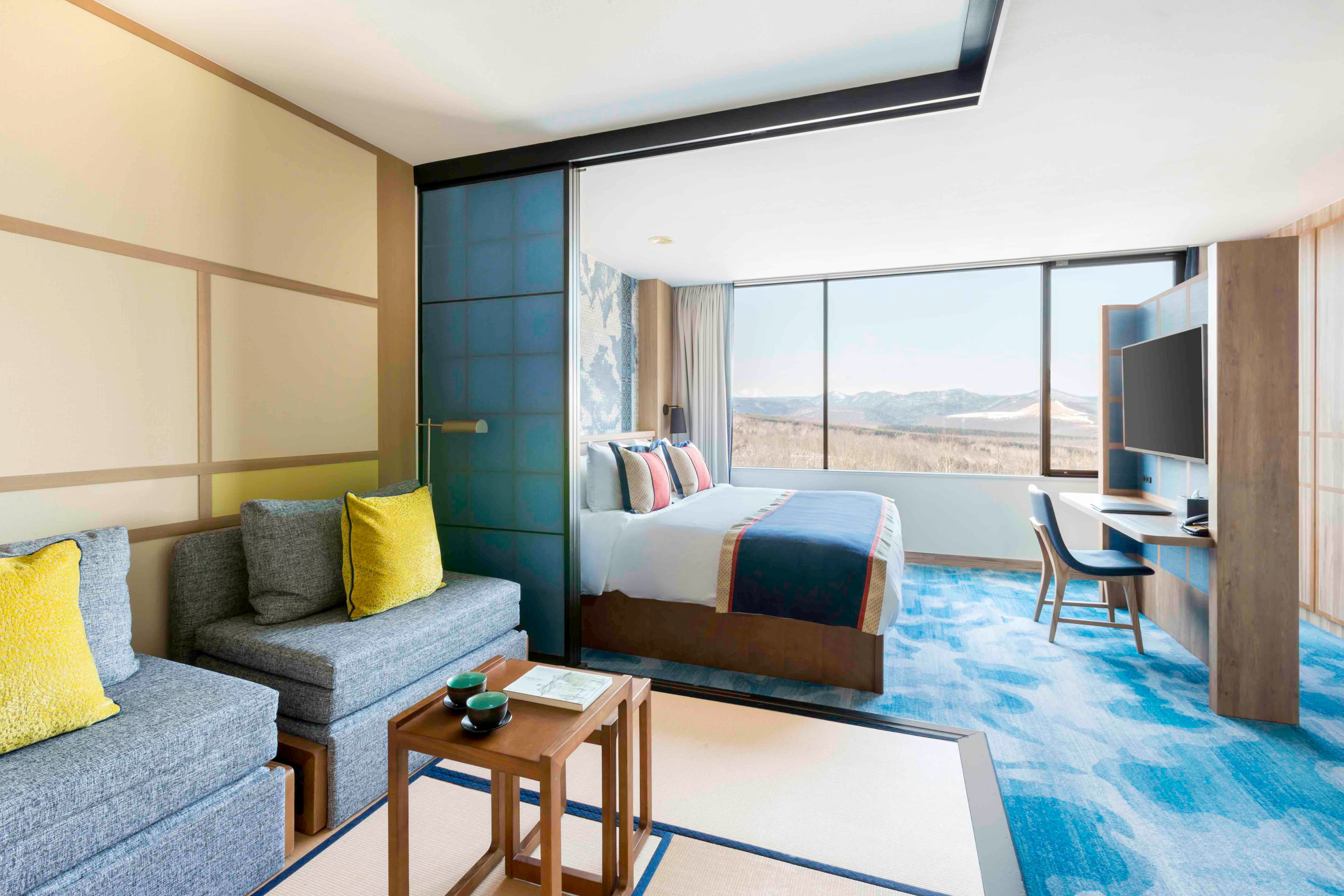 Fascinating Women: Let Isabelle Miaja Take You On A Colorful Journey ...