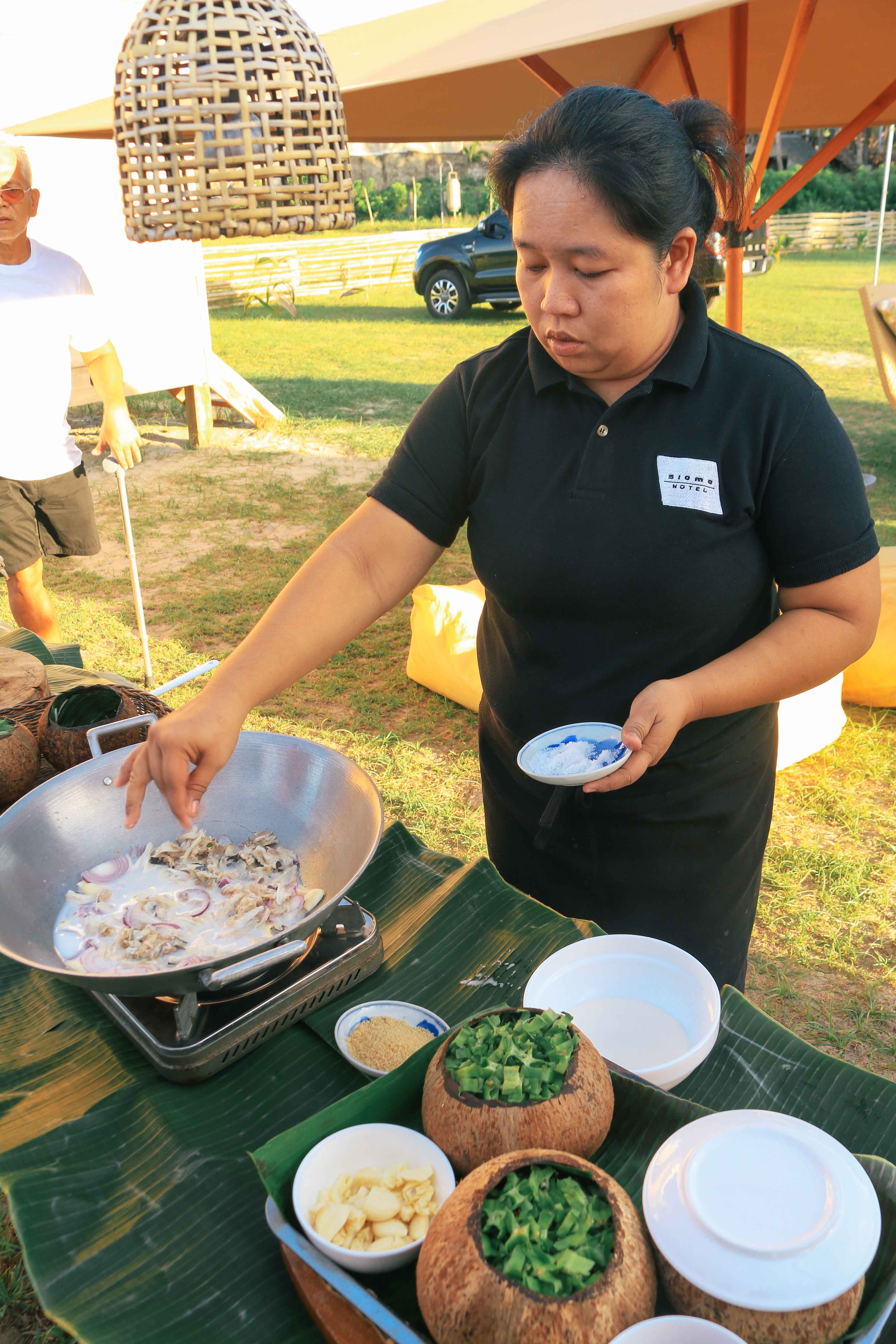 The Search For The Best Laing And Other Bicolano Dishes Cooked With ...