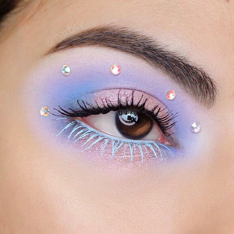 All The Hypnotizing Eye Makeup Looks By Makeup Artist Harbsy | Metro.Style