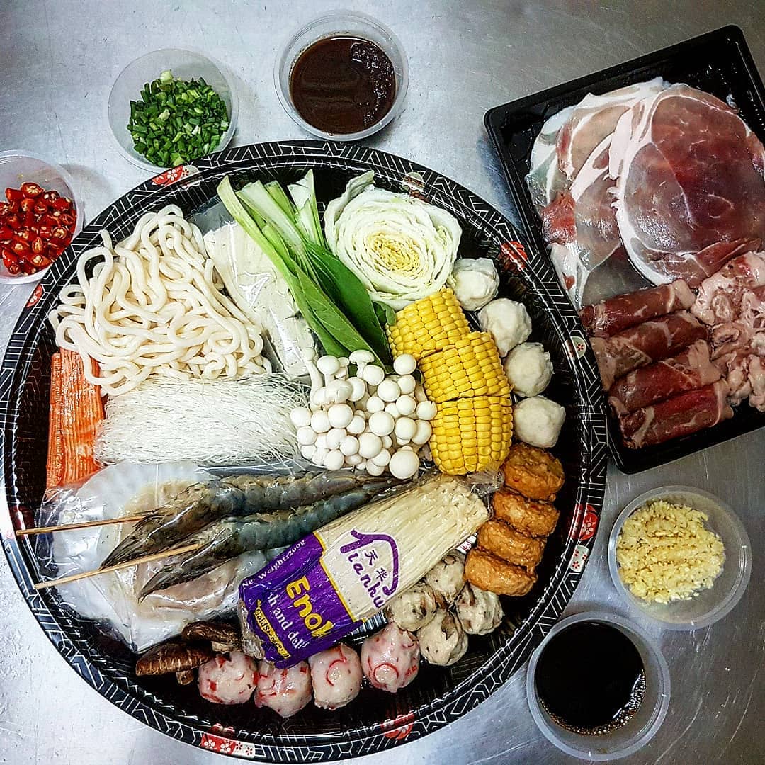 Where To Buy Ready-To-Heat Hot Pot Kits In Manila | Metro.Style