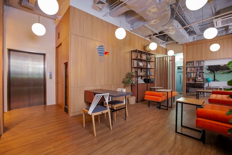 Studio Ong’s Modern Touch Renews The Filipinas Heritage Library | Metro ...