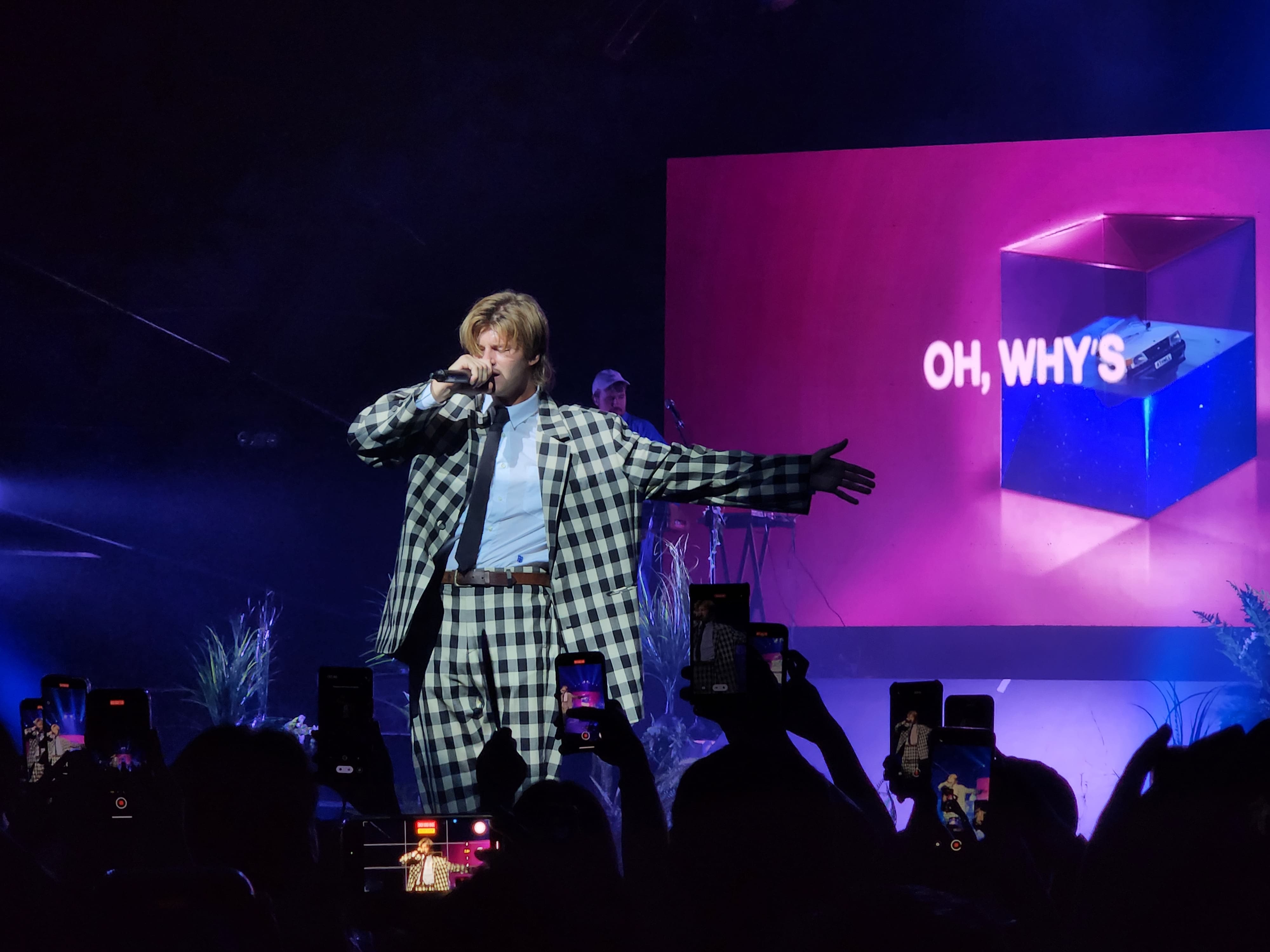 Highlights From Ruel's 4th Wall World Tour Show In Manila | Metro.Style