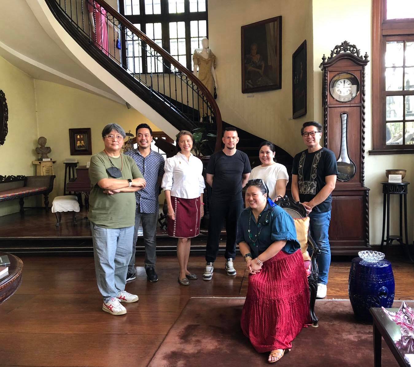 The Henry Suites Miranila Past Forward Metrostyle