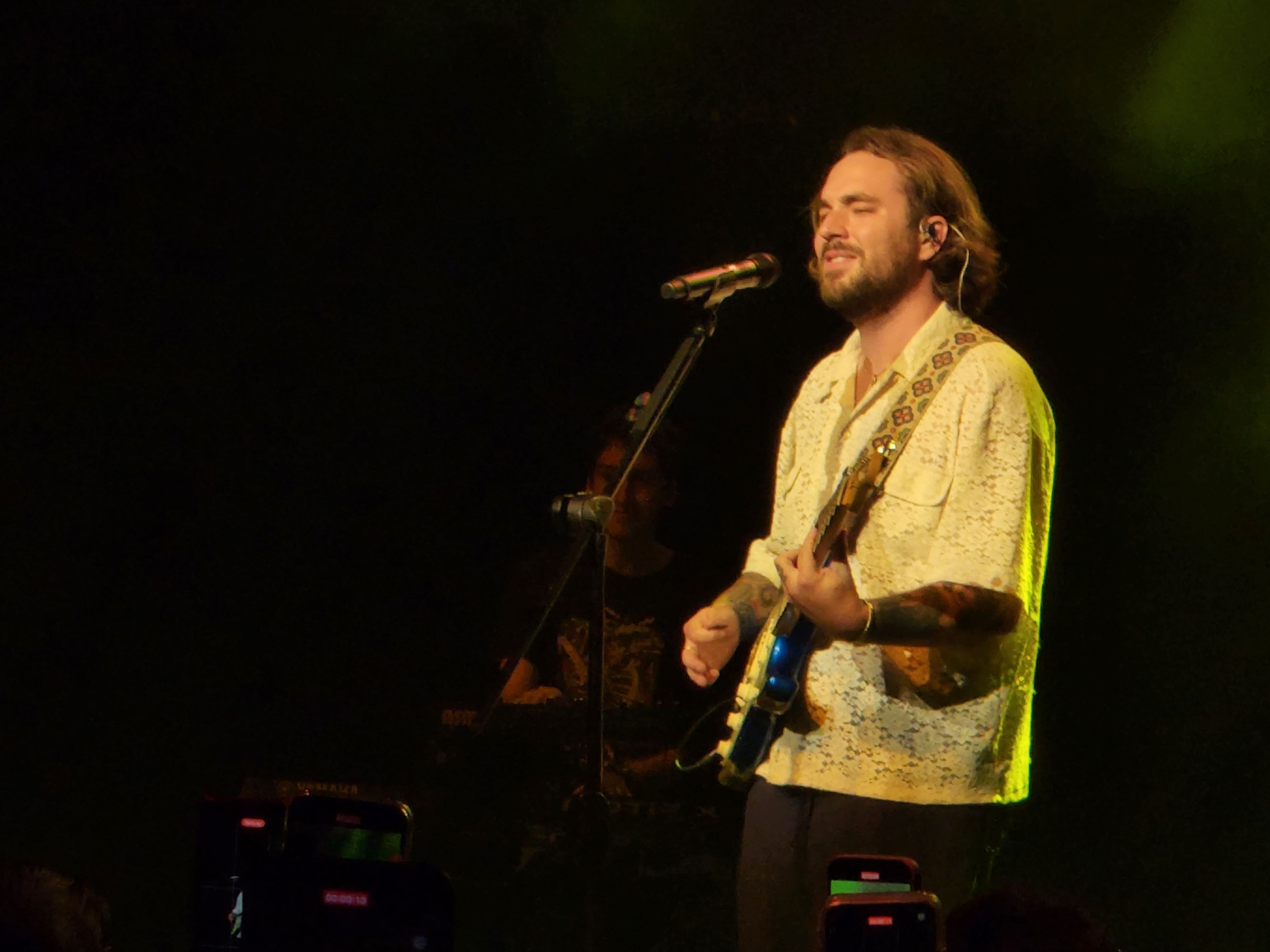 Fiji Blue’s Debut Manila Show Was A Success! | Metro.Style