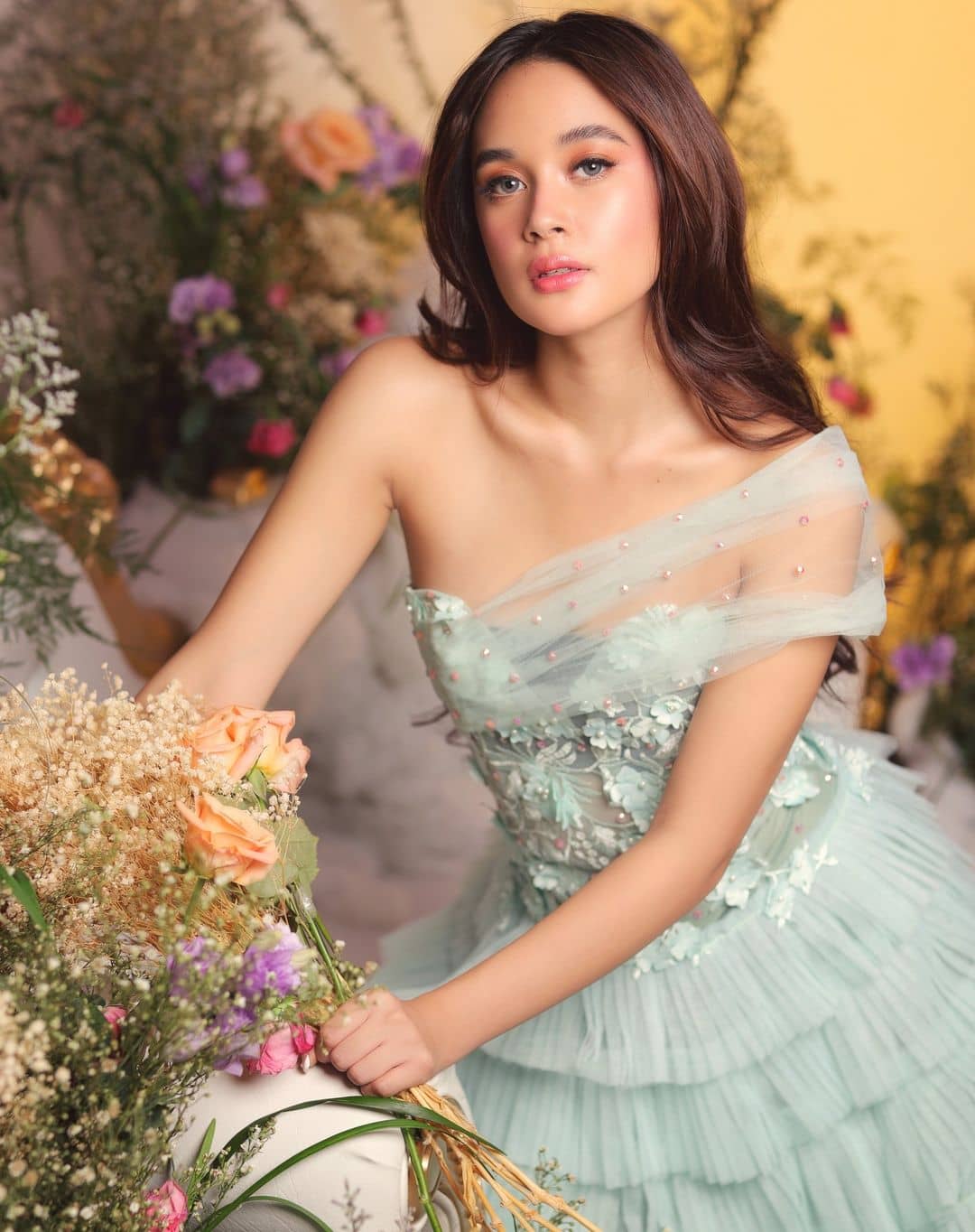 20 Stylish Stars We're Excited To See At The Star Magical Prom | Metro ...