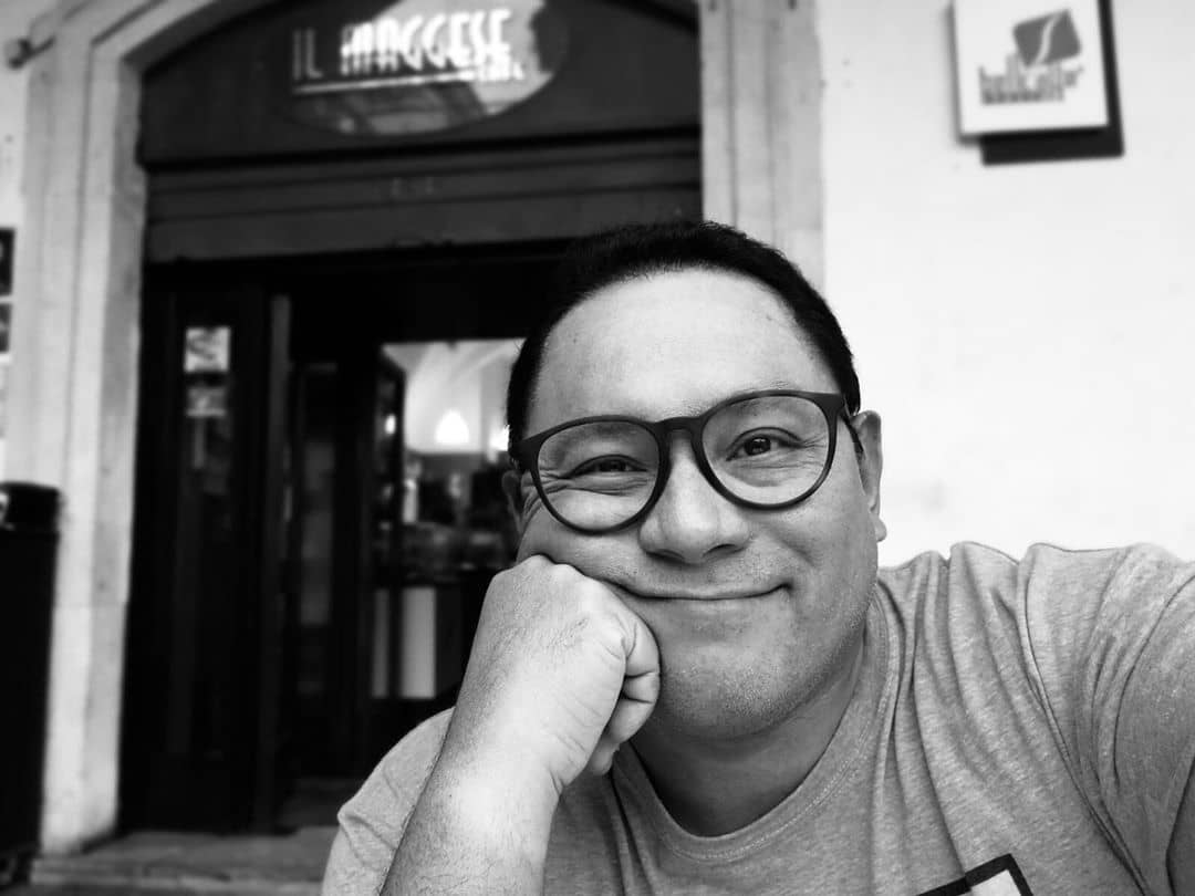 20+ Kapamilya Stars Pay Tribute To Johnny Manahan On His 50th ...