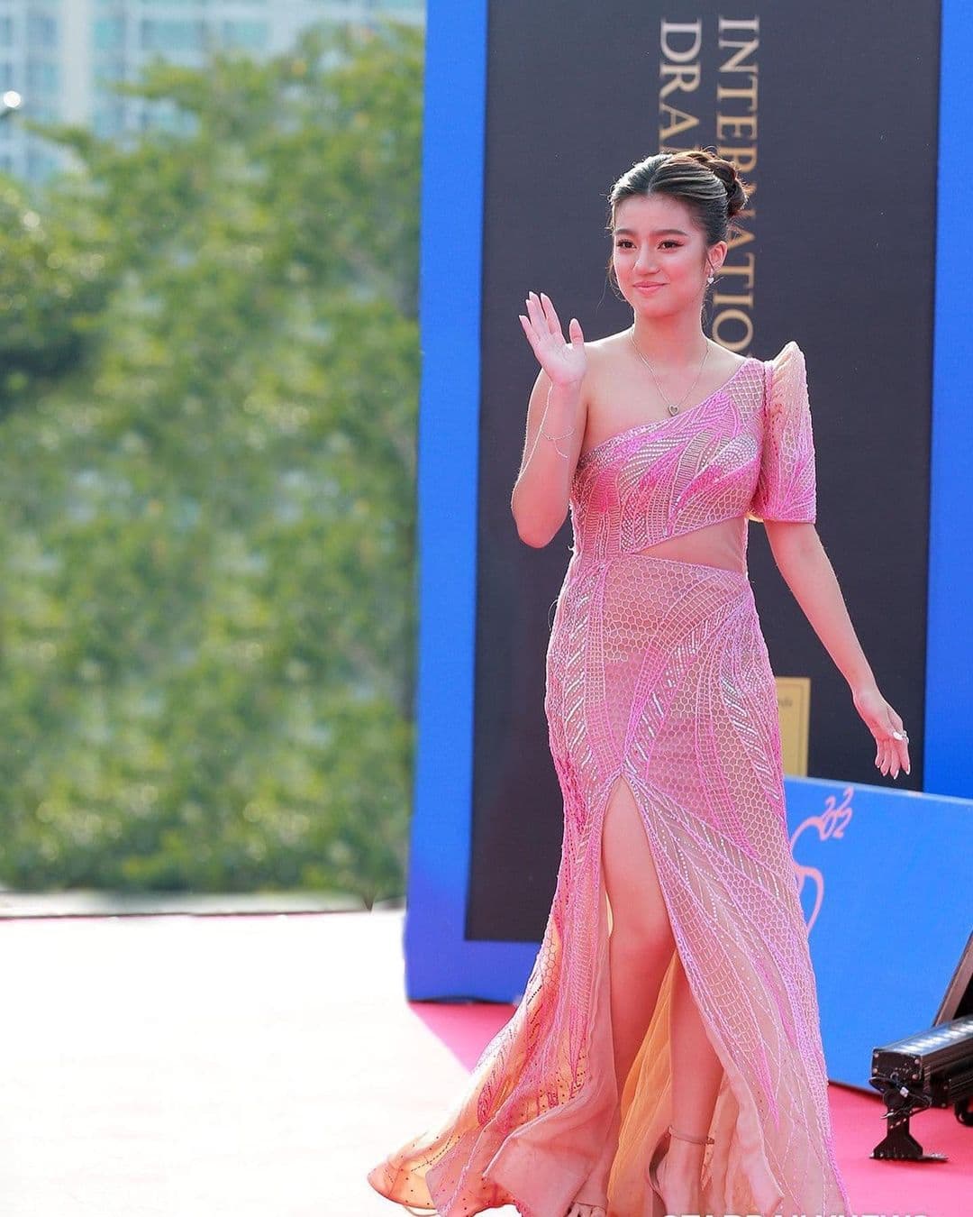 Belle Mariano Graces The Seoul International Drama Awards Ceremony ...