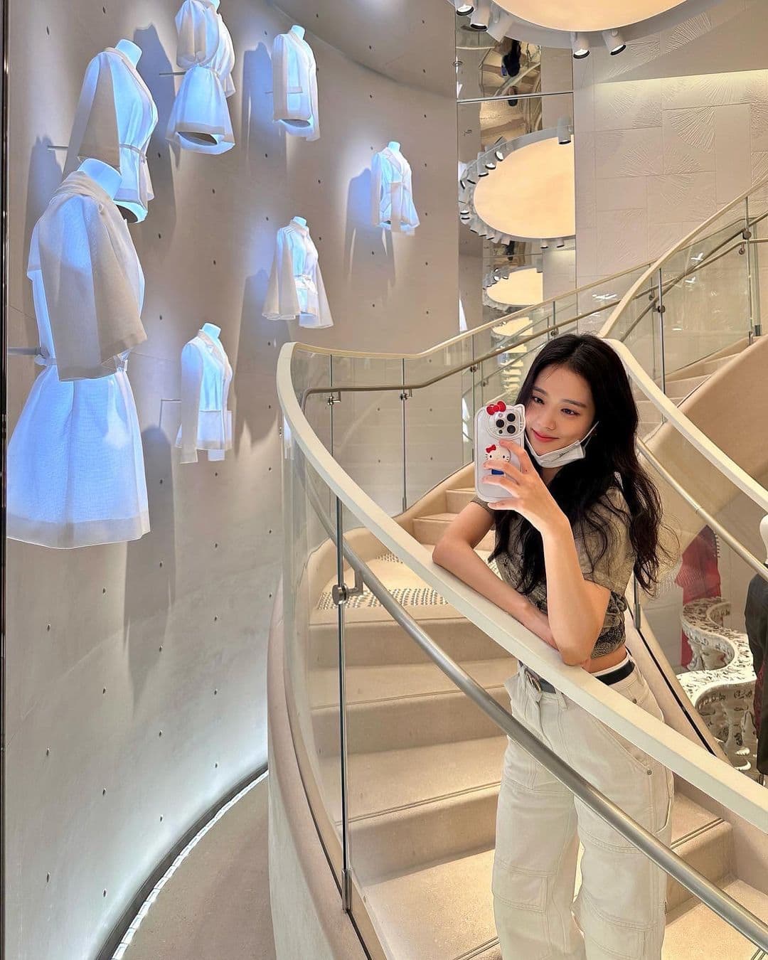 Here’s Why Jisoo Is The Most Stylish K-Pop Icon In Fashion | Metro.Style