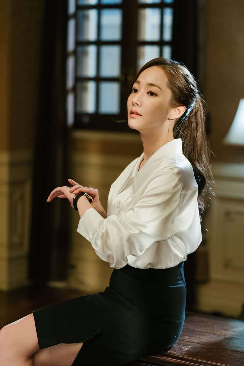 Korean Actresses As Office Girls In K-Dramas | Metro.Style