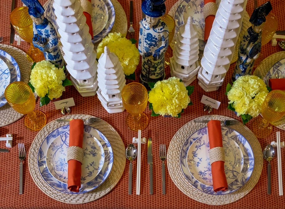 Chinoiserie Cheer: Here's How to Set Up Your Table for Chinese New Year ...