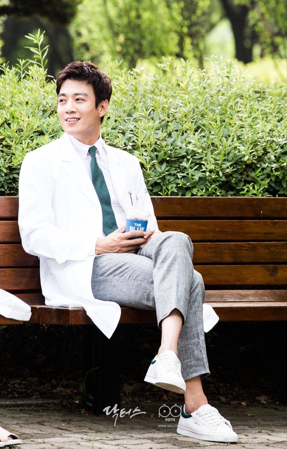 Good-Looking Korean Actors As Doctors In Medical Dramas | Metro.Style