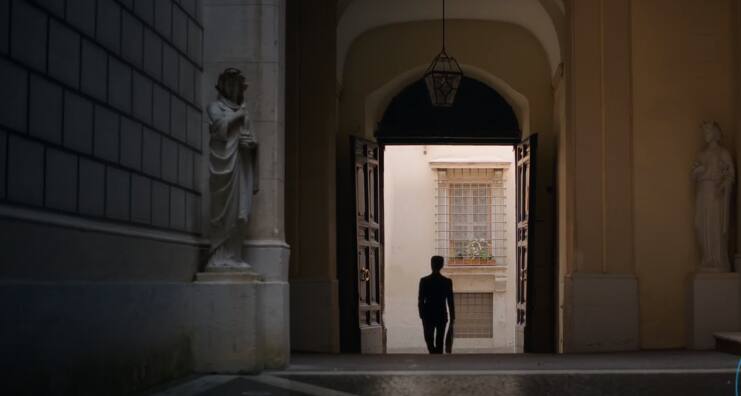 Vincenzo Offers Glimpses Of The Finest In Italian Design, From The ...