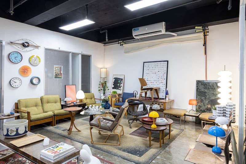 Studio Yakal Gives Mid-Century Modern Furniture One More Chance | Metro ...