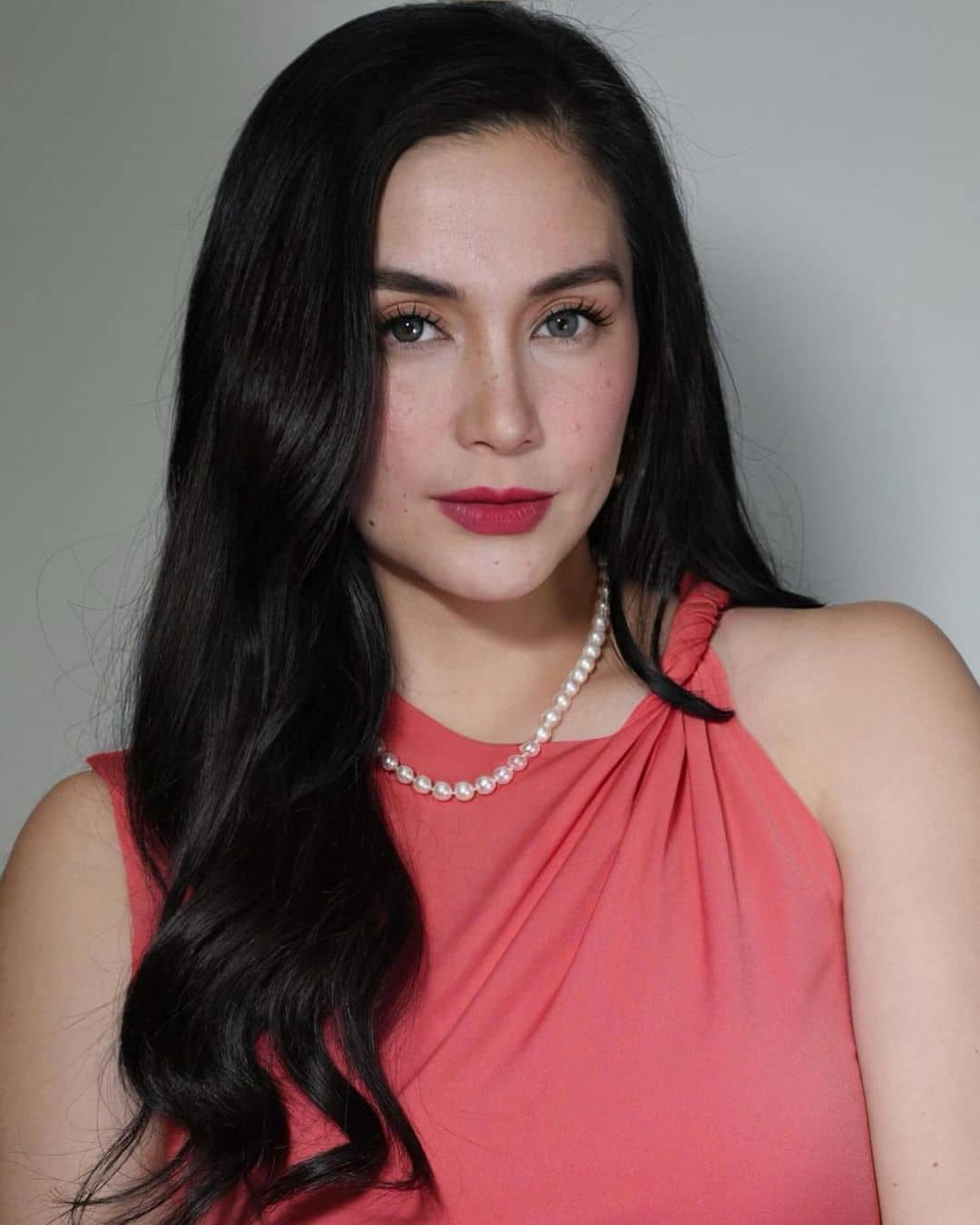Filipino Beauty Celebrities Share Their 2024 Beauty Resolutions | Metro ...