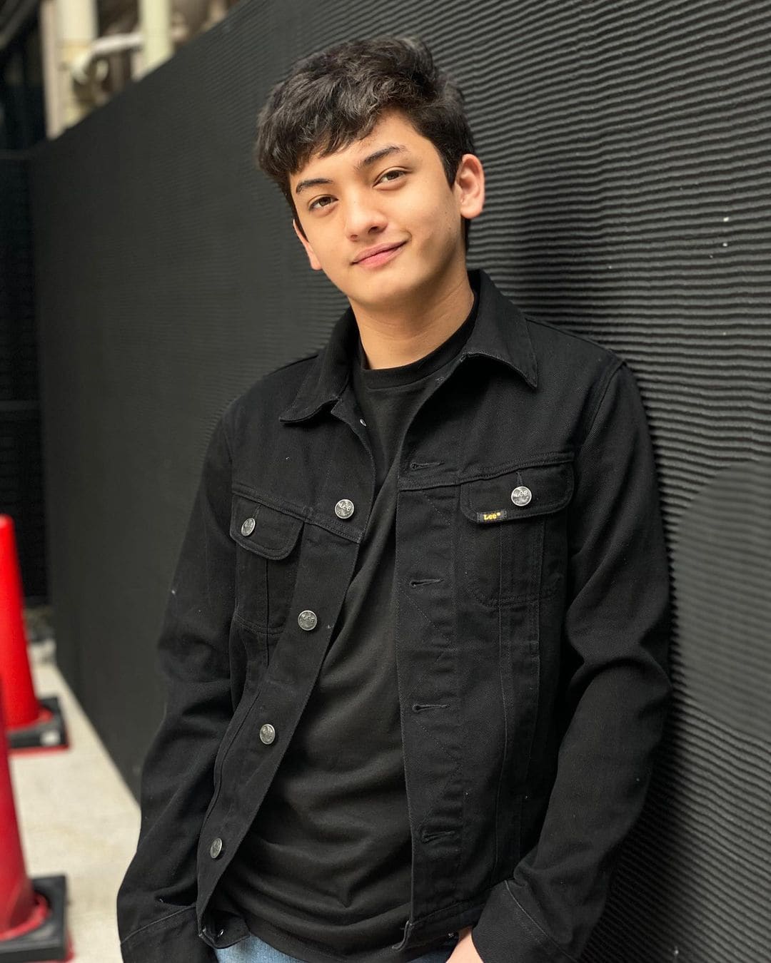 10 Young, Rising Filipino Gen Z Stars With The Best Fashion | Metro.Style