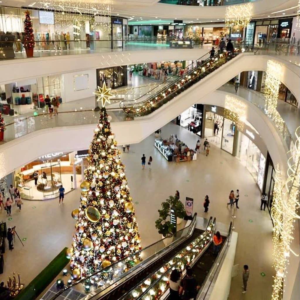 IN PHOTOS: Christmas Décor In Malls And Public Spaces, 2021 | Metro.Style