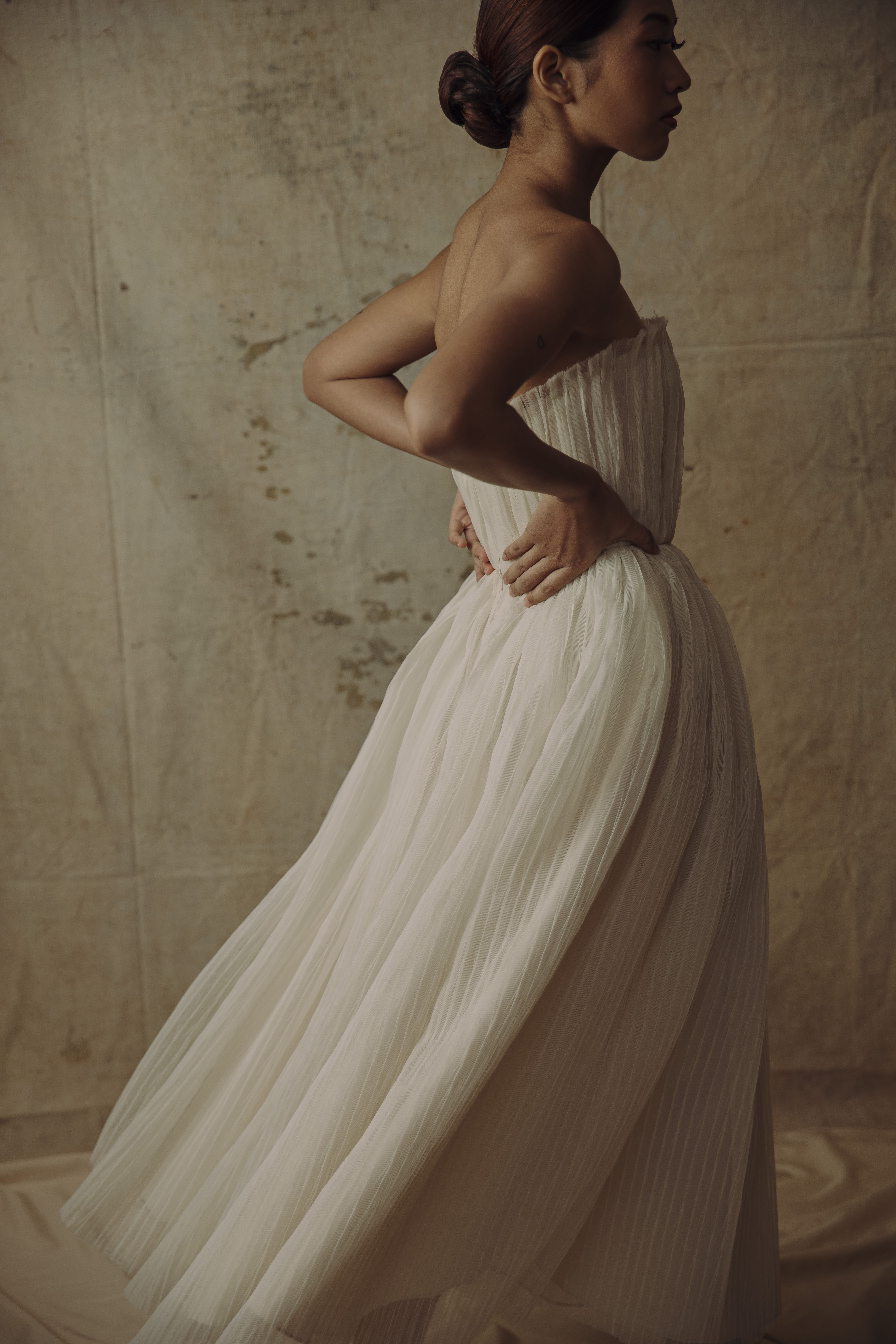 Hi Bride! Vania Romoff Launches Bridal Salon And New RTW Collection ...