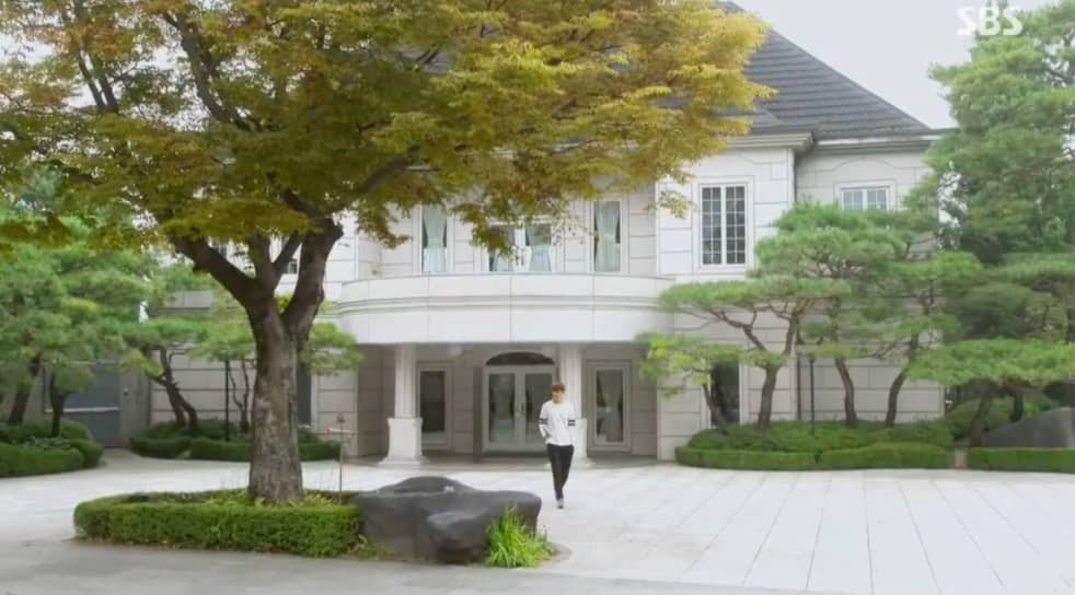 8 K-Drama Homes With The Best Curb Appeal | Metro.Style