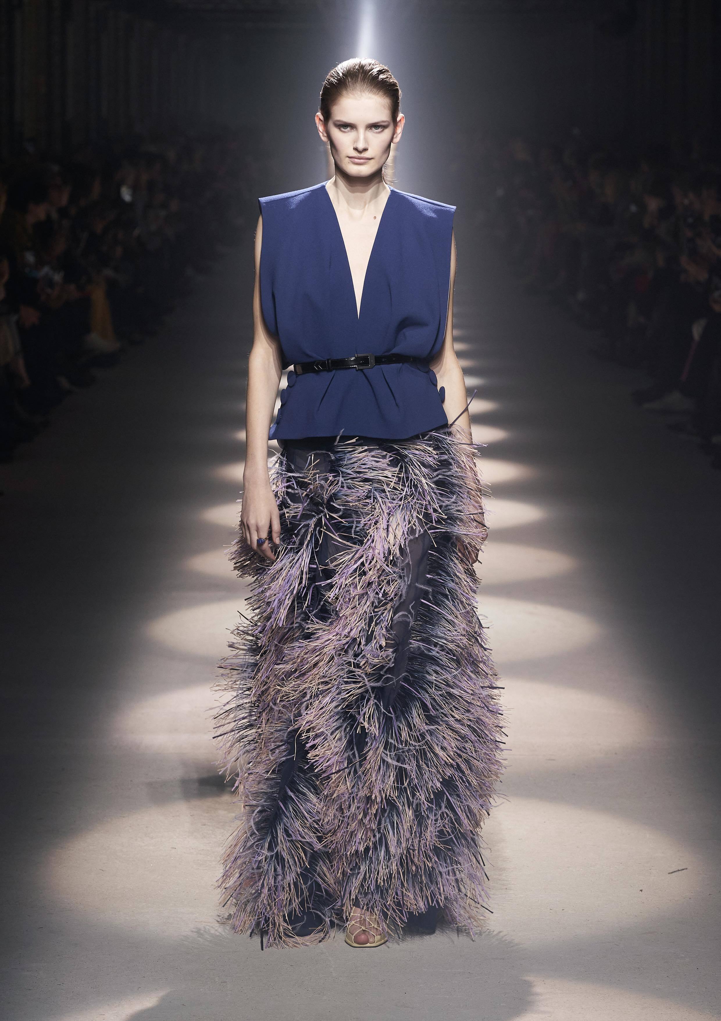 Givenchy F/W 2020 Runway Show Meets RTW With Couture And It’s Dazzling ...