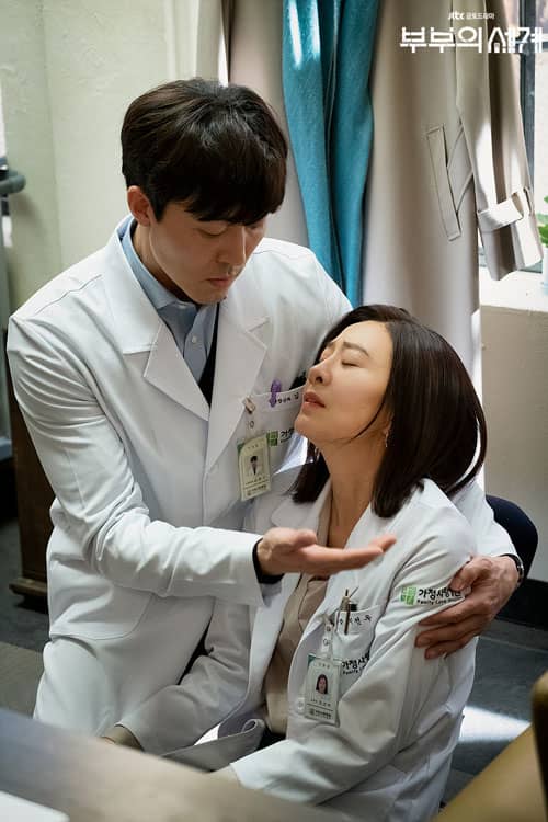 Good-Looking Korean Actors As Doctors In Medical Dramas | Metro.Style