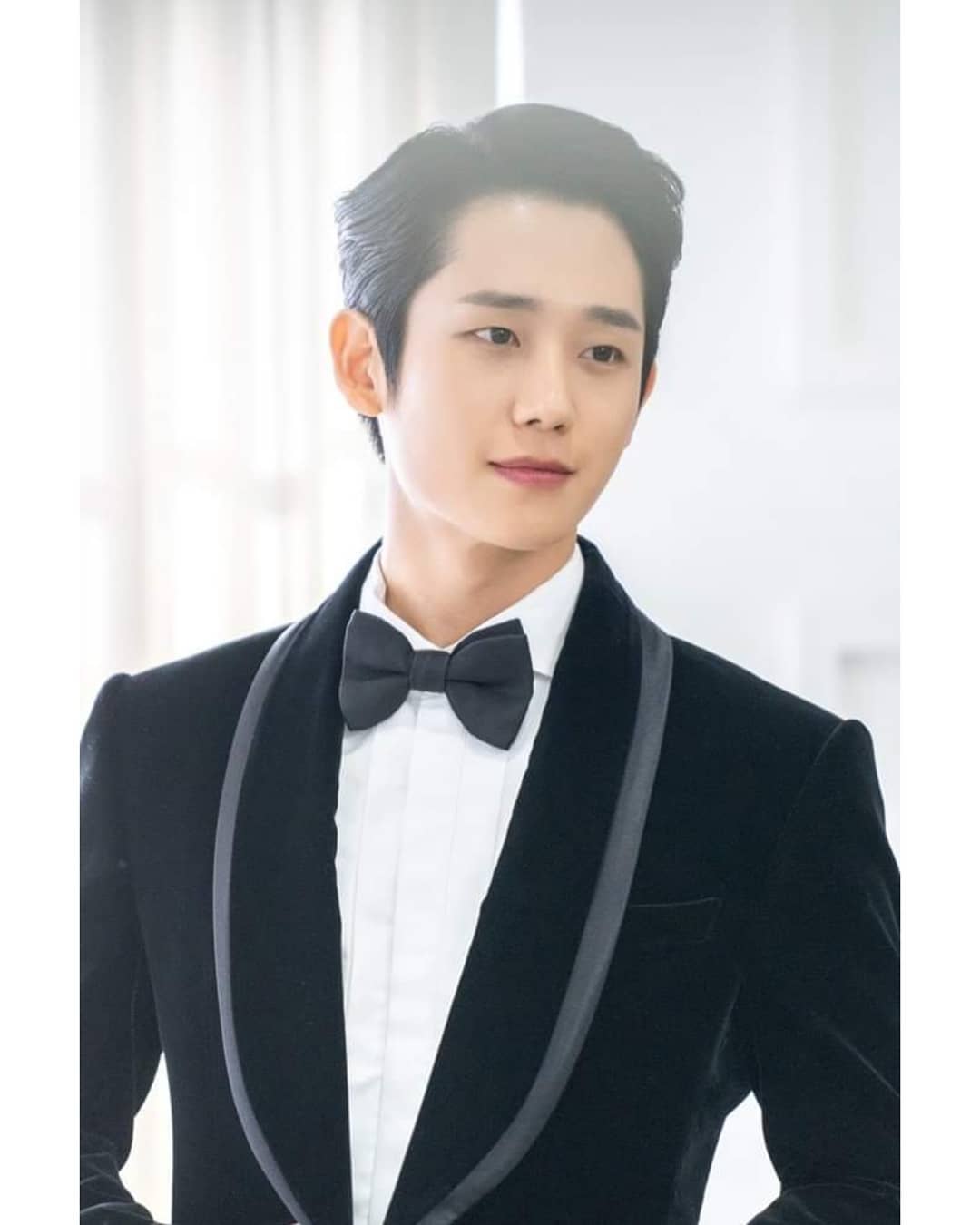 13 Handsome Korean Actors Who Steal Our Hearts With Their Monolid Eyes ...