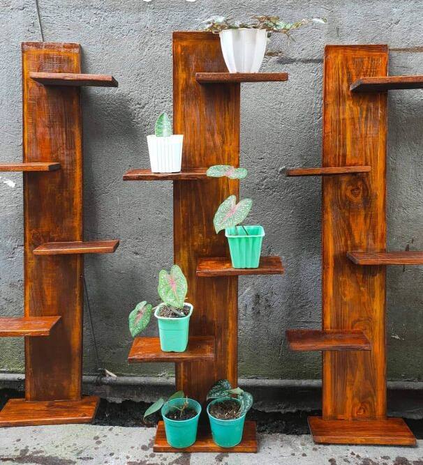 10 Clever Plant Racks That Will Organize And Beautify Your Green Spaces ...
