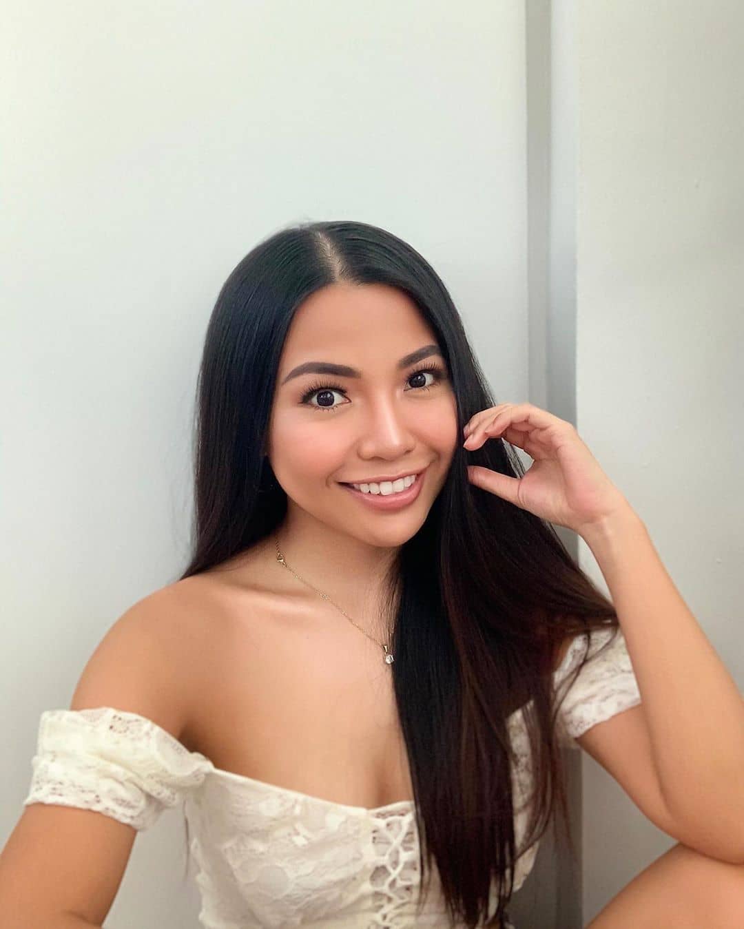 EXCLUSIVE! Michelle Dy: How Beauty Vlogging Changed My Life | Metro.Style