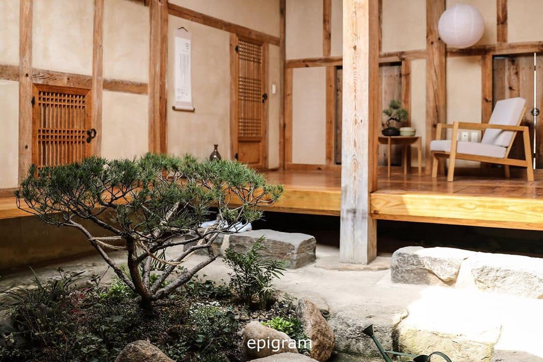 In Photos: Gong Yoo’s “Almost Home Stay” Campaign Made Us Geek Out On ...