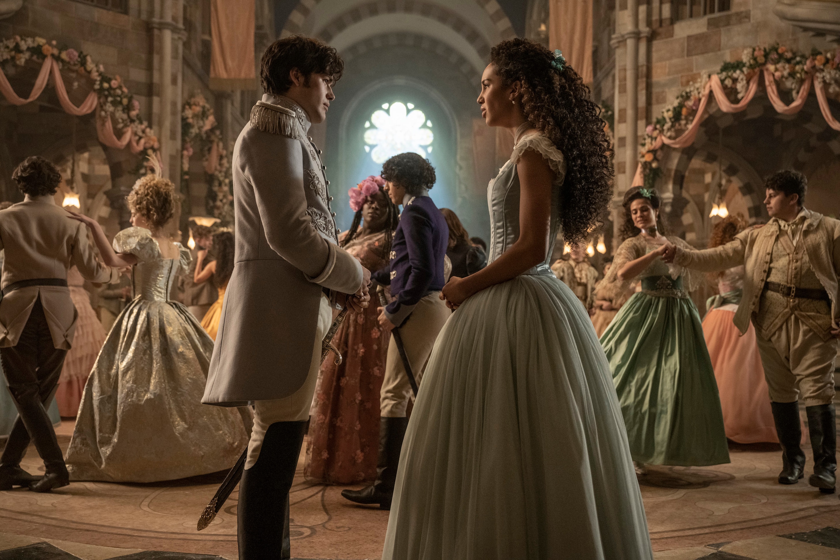 “The School For Good And Evil” Cast And Crew Talk About Their Looks In ...