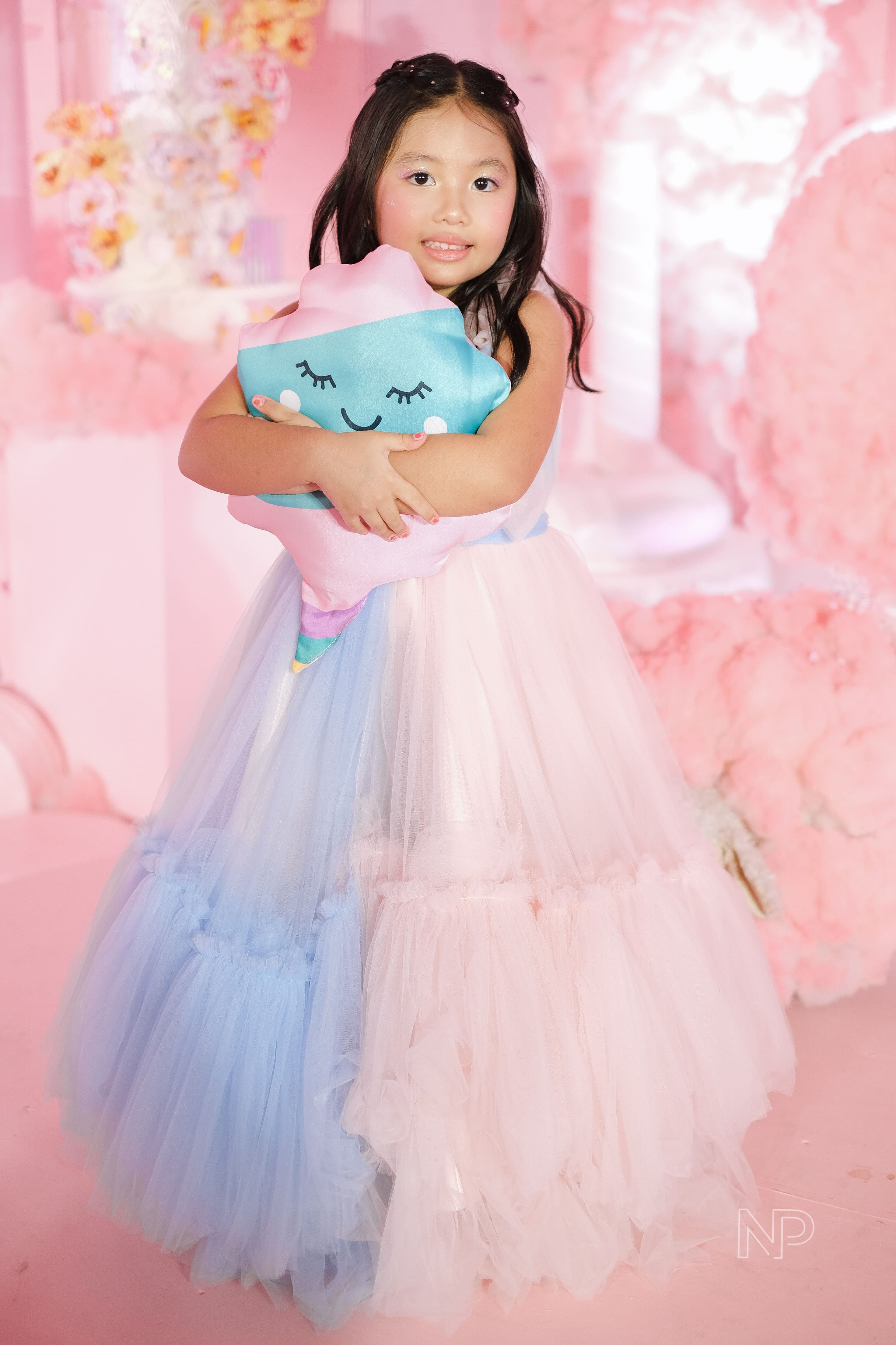 Event Planner Ycoy Sitchon Threw a Grand Birthday Party for Her ...